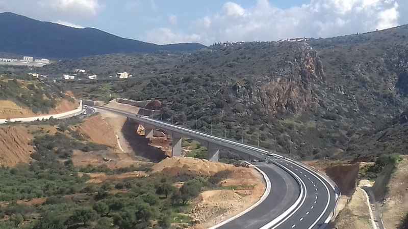 Στη Κρητη παραδόθηκε σημερα Οδικός αξονας και στη Κερκυρα Υποάξονας ...